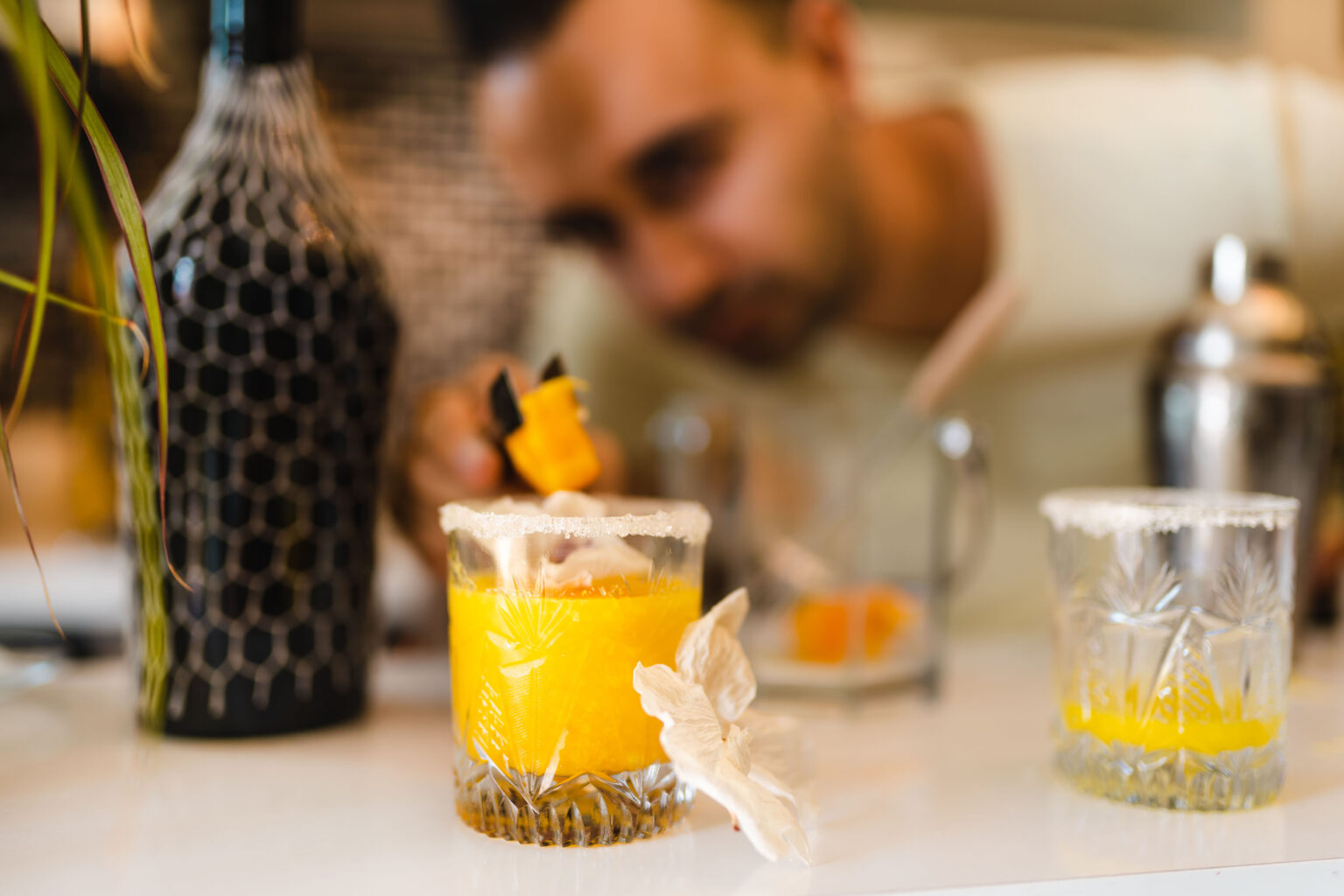 Cocktail zu Hause mixen - 6 Tipps für den besonderen Genuss